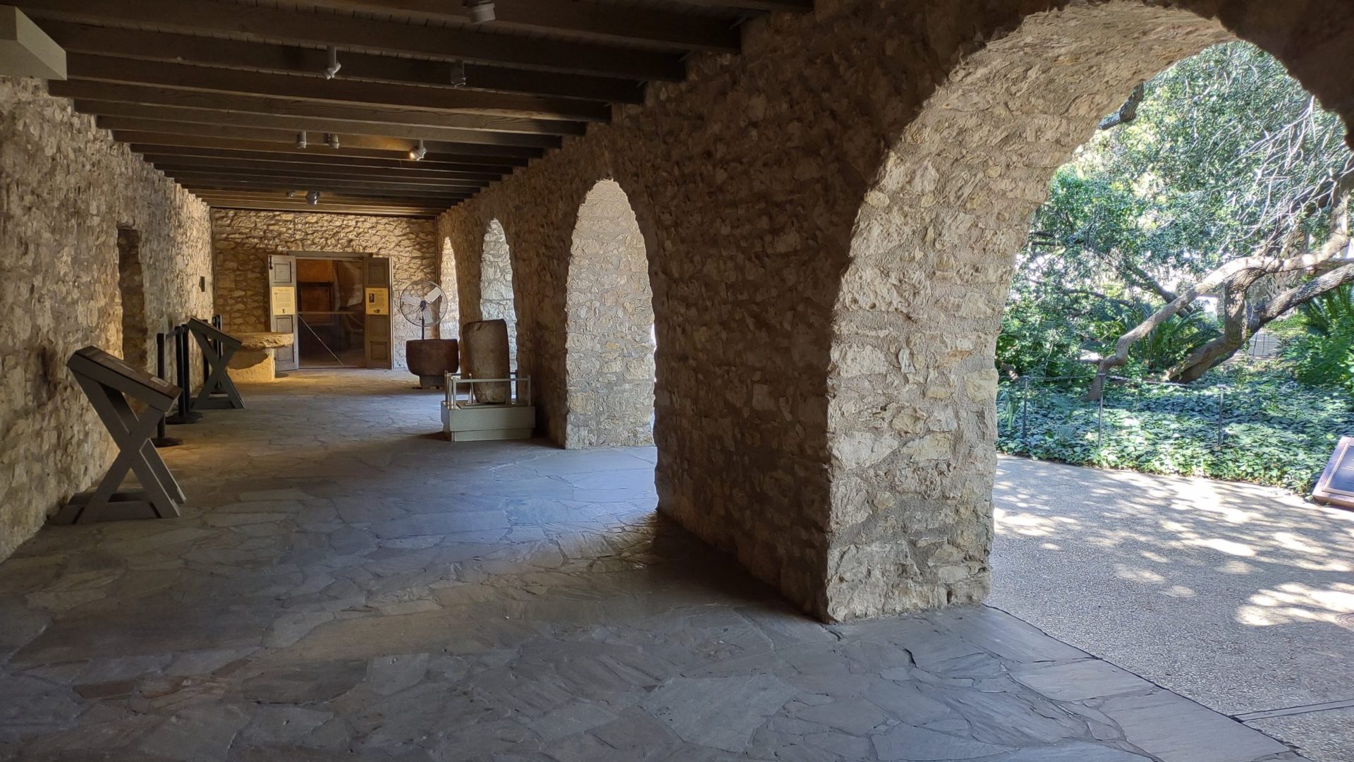 Explore the Alamo: From Mission to Battleground to World Famous Tourist ...