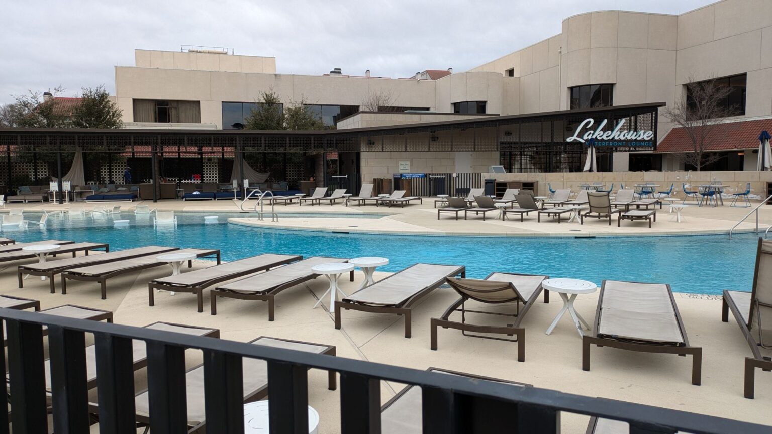 A Charming Venice-Inspired Canal Winds Through Irving, Texas - Field ...